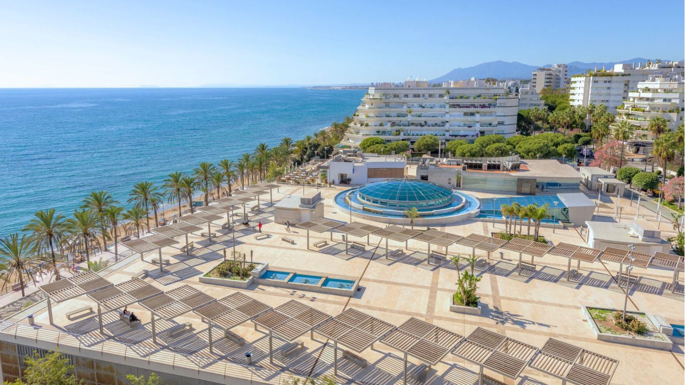 Plaza del Mar_Marbella – Marbella 4Days Walking